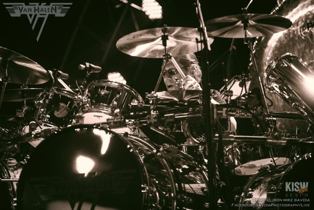 Van Halen Slam The Hammer Down in Ridgefield, WA | Van Halen News Desk