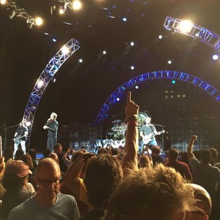 Van Halen's Phenomenal First Night at Jones Beach!