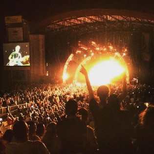 Van Halen at Jones Beach: Best Photos & Video From Second Night! | Van ...