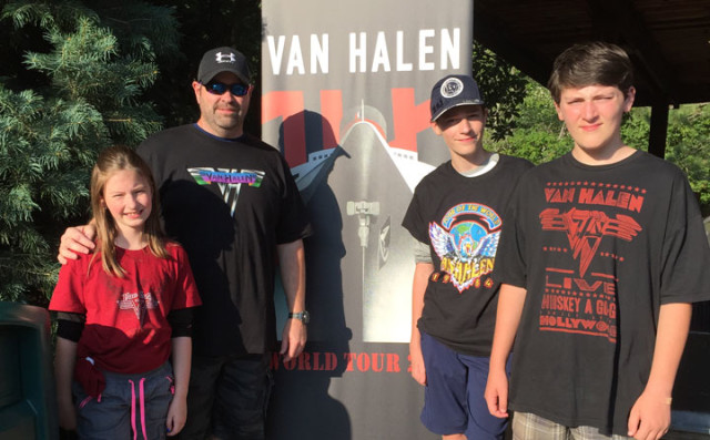 Van Halen Rocks Cleveland: Photos, Video, Reviews