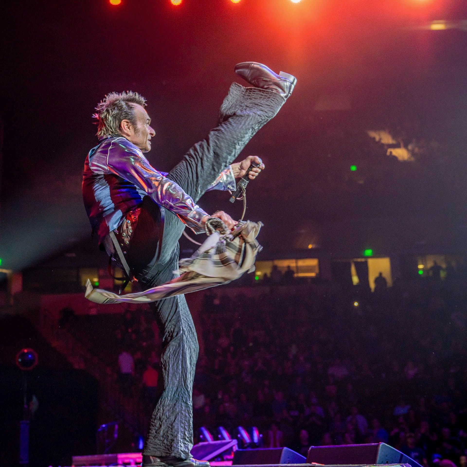 ‘He Delivered Like A Boss’: Glowing Reviews of David Lee Roth Keep Coming