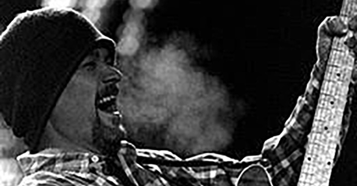 25 Years Ago: Van Halen Performs During Summer Snowstorm