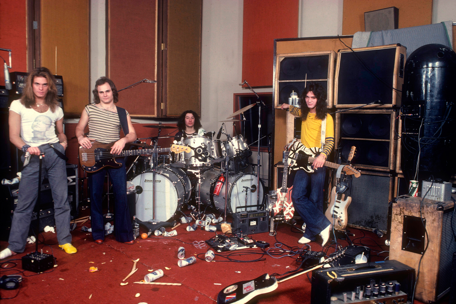 Engineer Brian Kehew Talks Unreleased Van Halen Songs With The Van ...