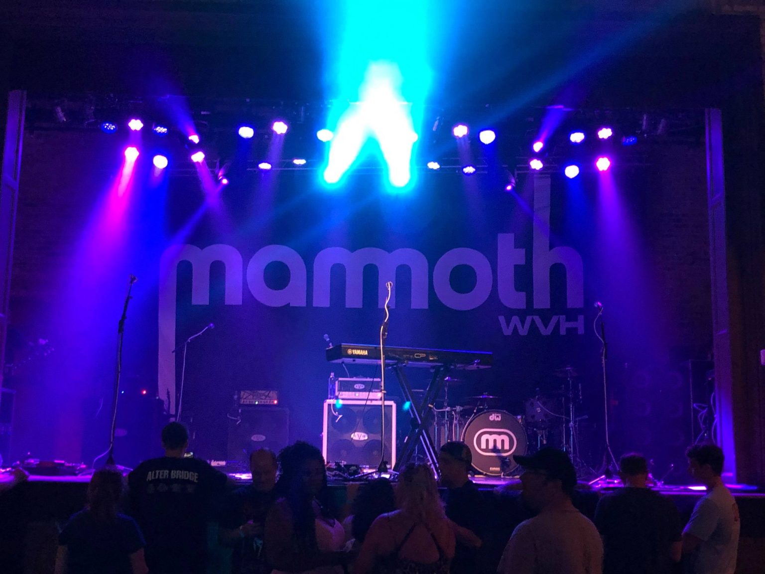 Mammoth WVH's Second Concert - Exclusive Photos & Video