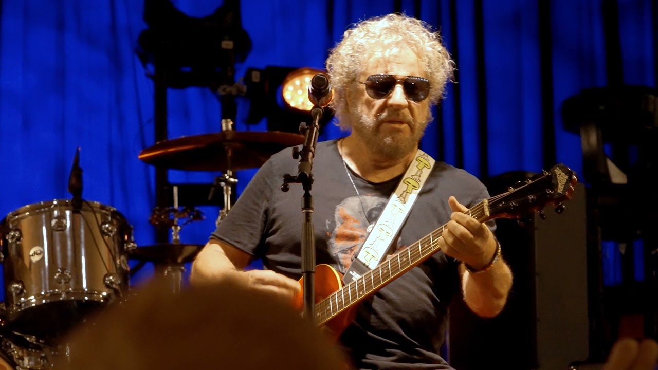 Sammy Hagar & The Circle Perform Van Halen Classics At Birthday Bash ...