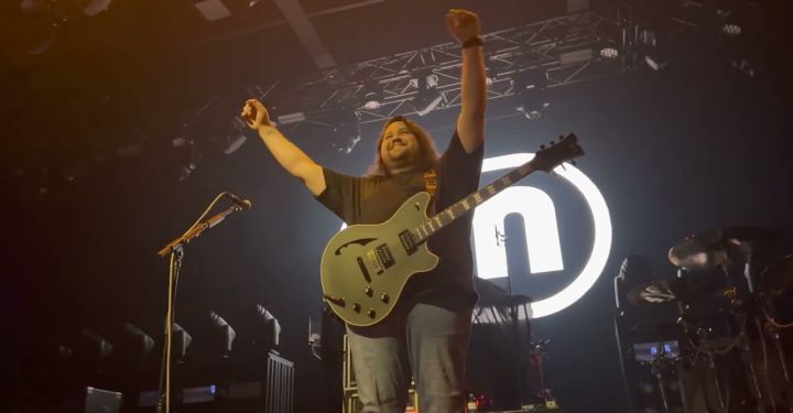 Backstage With Wolfgang Van Halen (VIDEO)